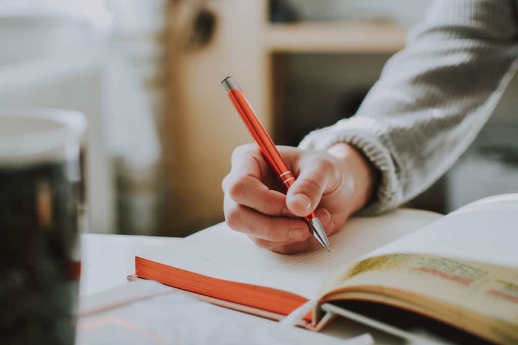 The 18 Best Manifestation Journals to Attract Your Dreams in 2025