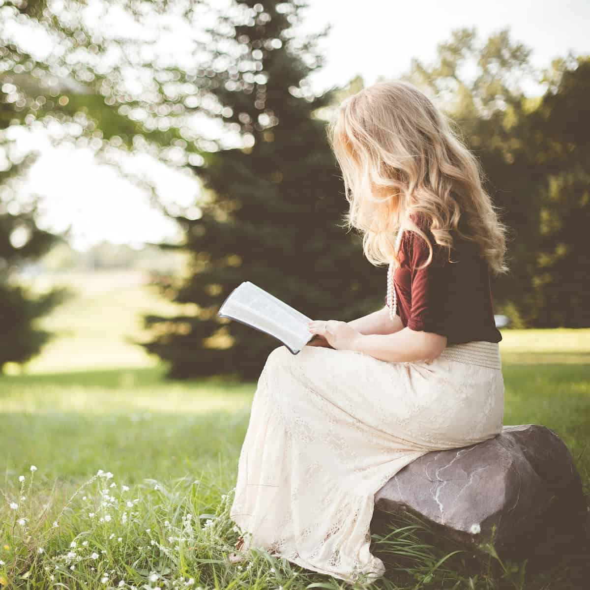 15 Slow Living Books to Slow Down and Simplify Your Life - Through the ...